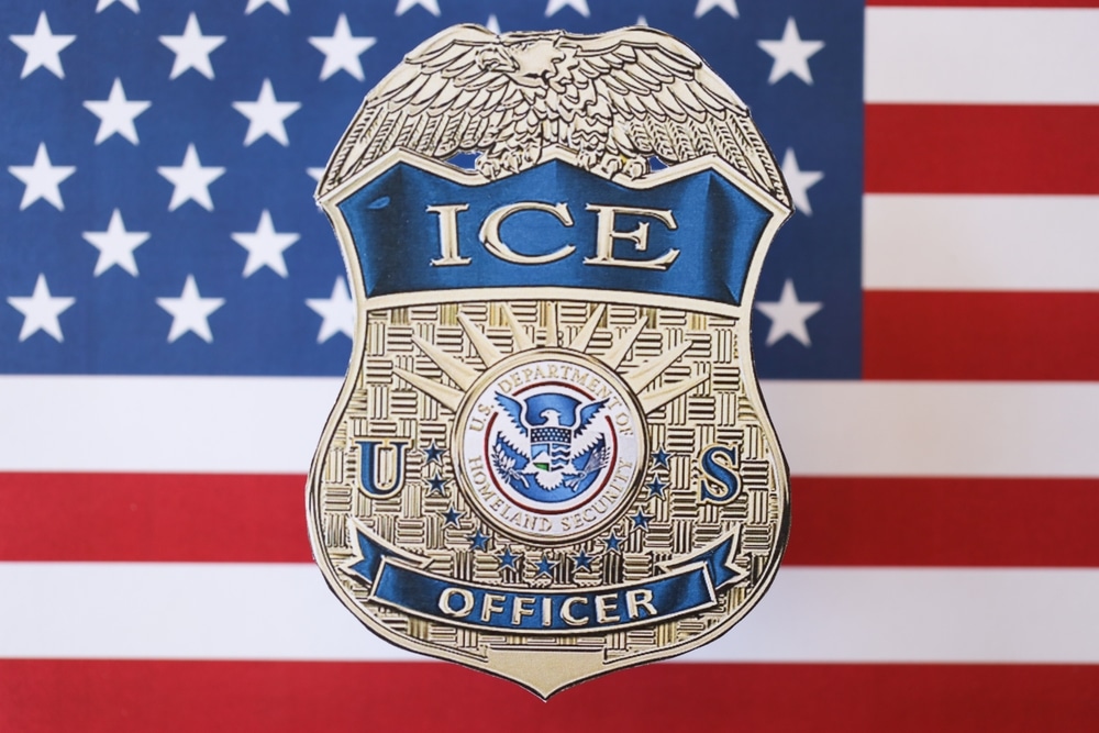How To Prepare If You Get Taken Into ICE Custody | Familia America